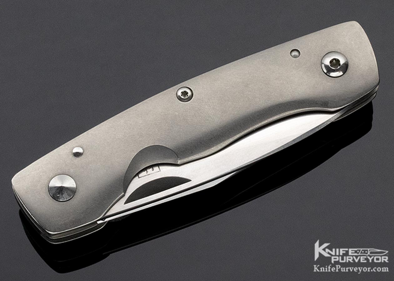 Busse Knives Logo